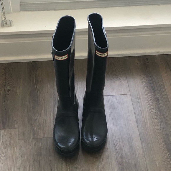 Hunter | Shoes | Black Gloss Hunter Boots | Poshmark